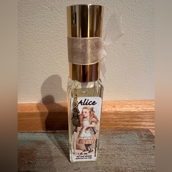 Bath & Body | Alice In Wonderland Perfume Cologne With Alice Charm Rare ...